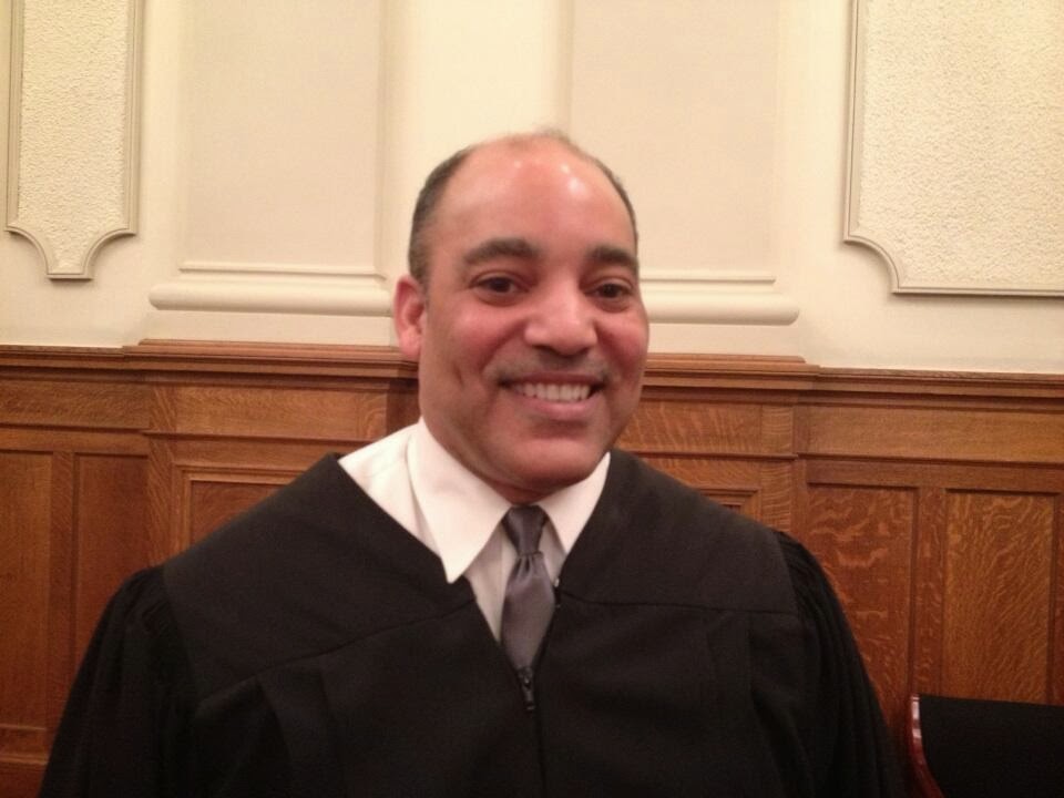 'Mr. Everybody's Business': A courtroom is a lesson in highs and lows